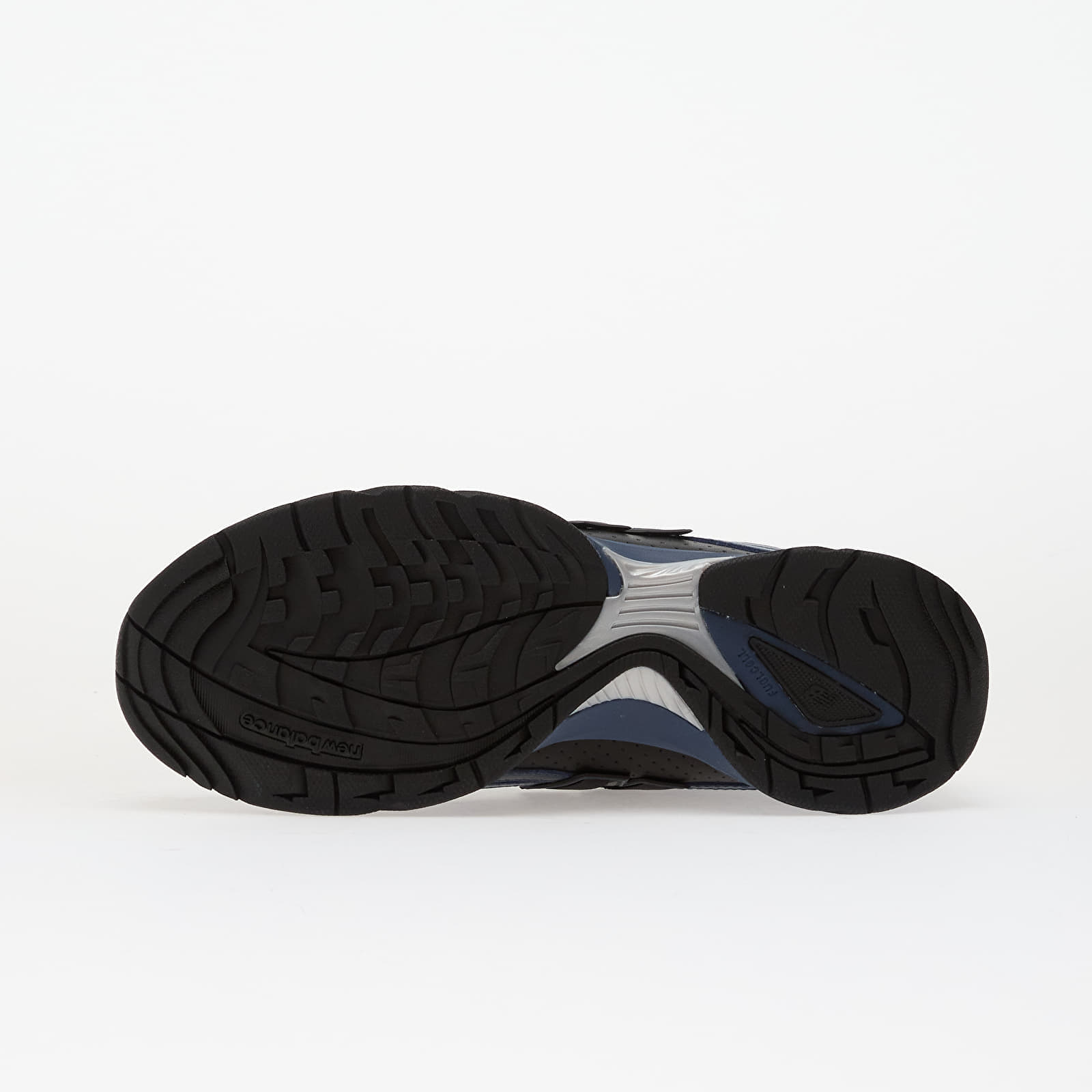 New Balance Rc56 Black - GLAMI.hr